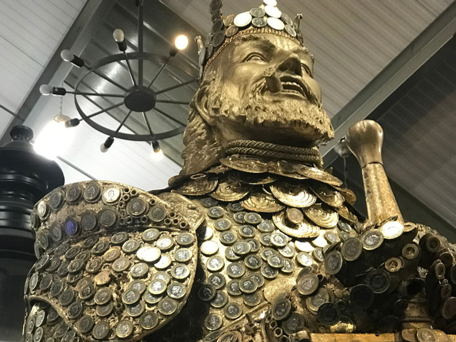 £1 Oswestry sculpture made using Midas touch | Shropshire Star