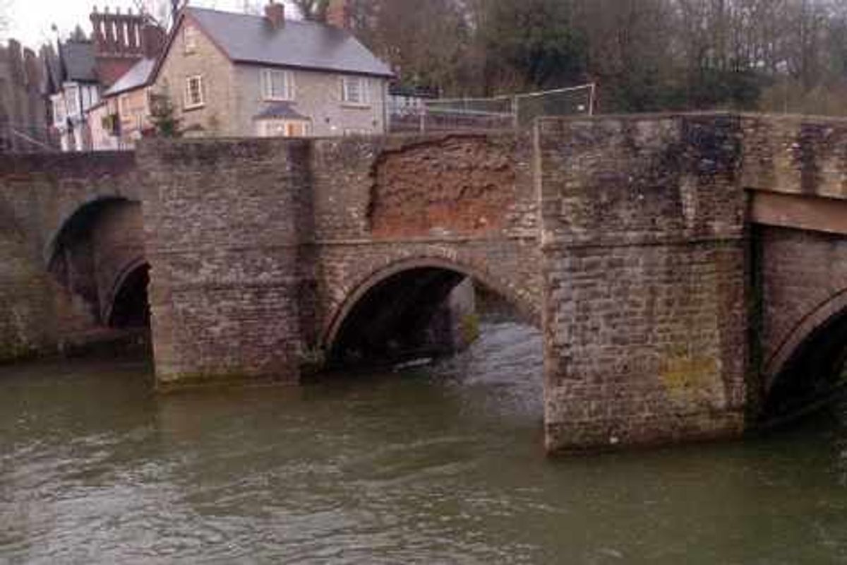 Ludlow Ludford Bridge work to finish early | Shropshire Star