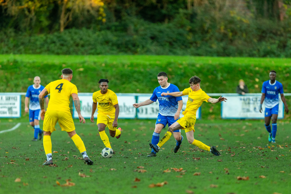 Alport spot on to maintain Vase run | Shropshire Star