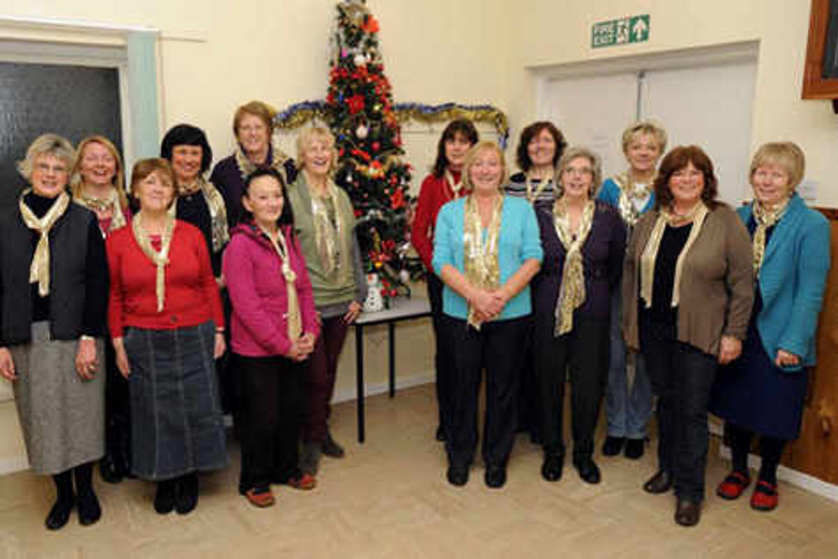 Choir helps rake in cash for Compton Hospice | Express & Star