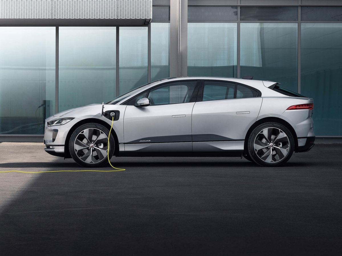 JLR gives new use to old EV batteries as second-life energy storage ...