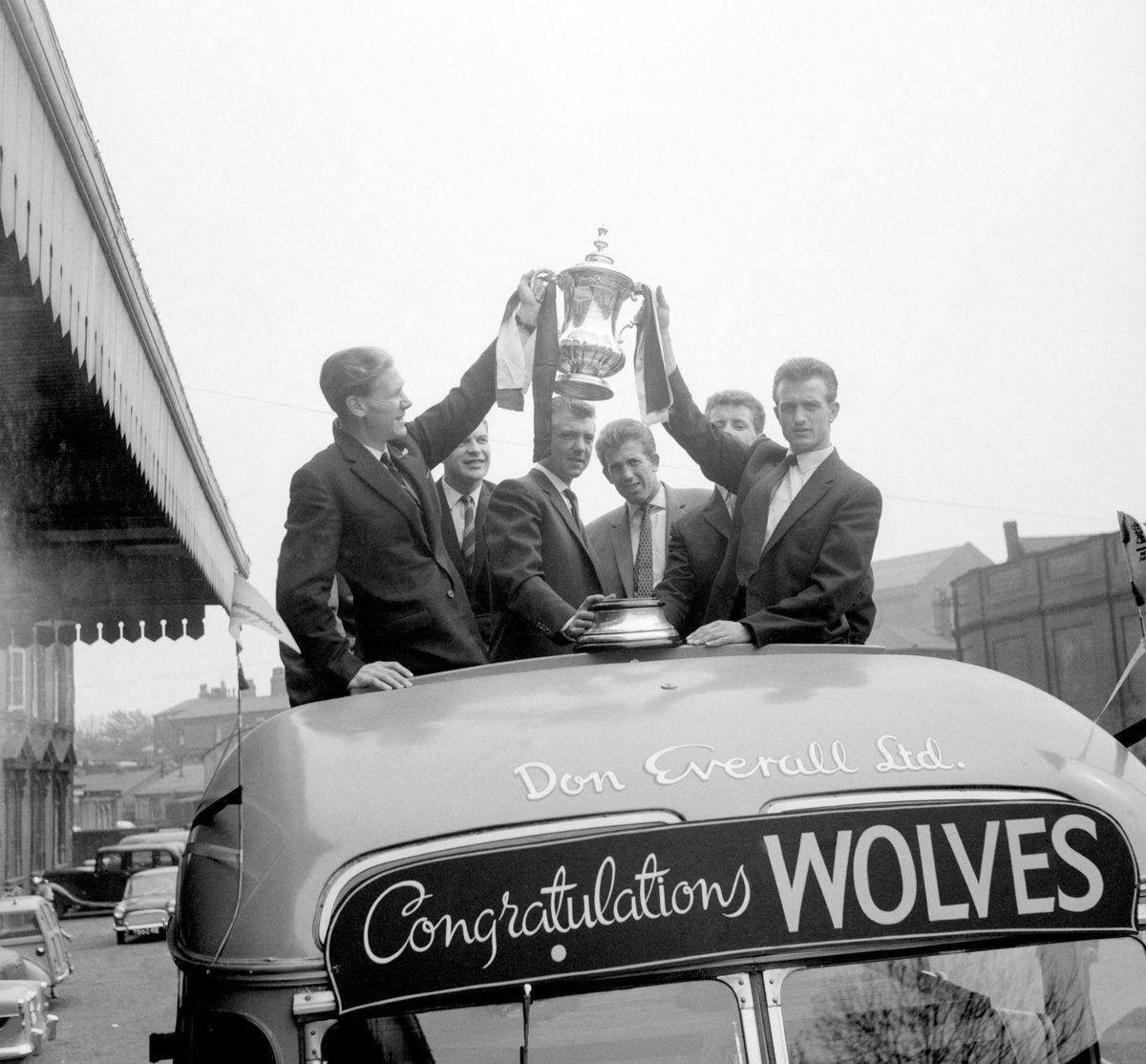 Funeral of Wolves hero Gerry Harris set to take place on Friday ...