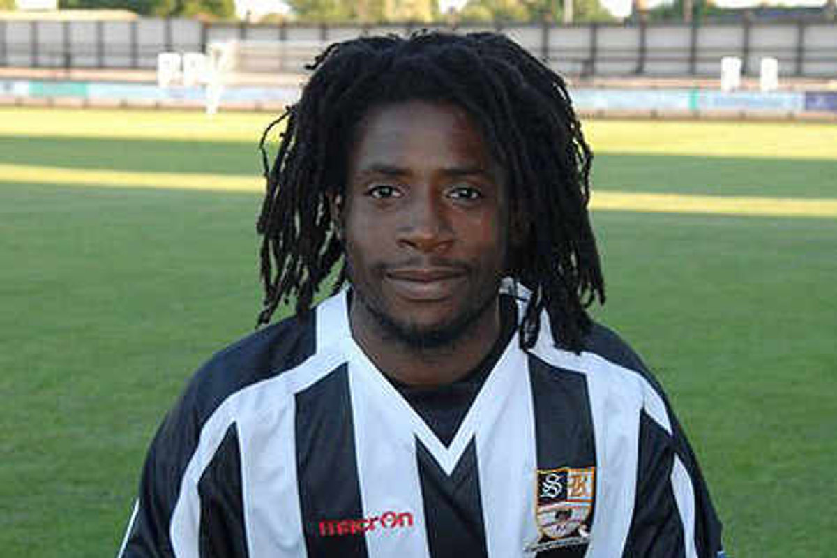 Andre Francis tips Rangers to go up | Express & Star