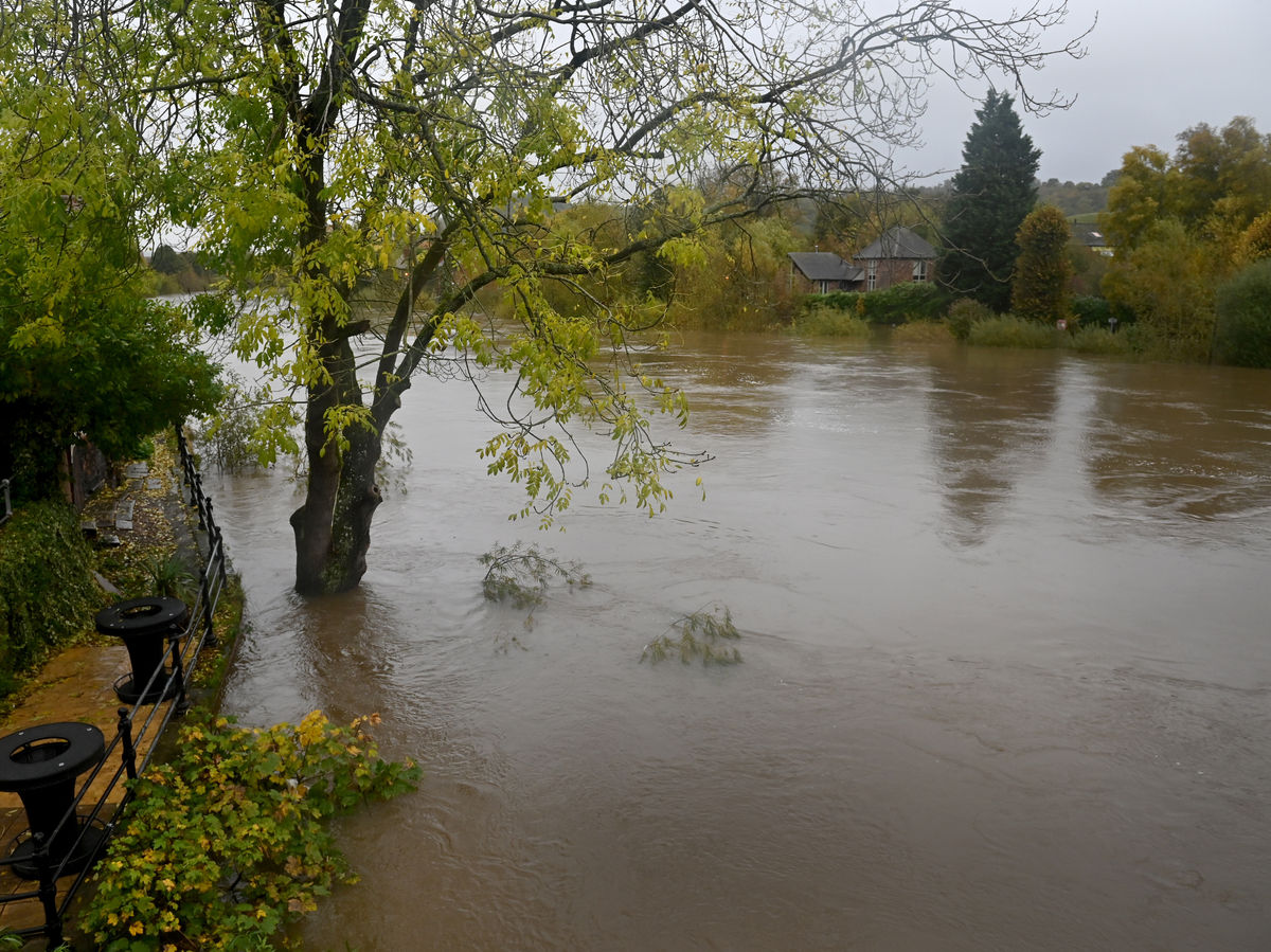 EA issues further flood warning for Shropshire as River Severn levels ...