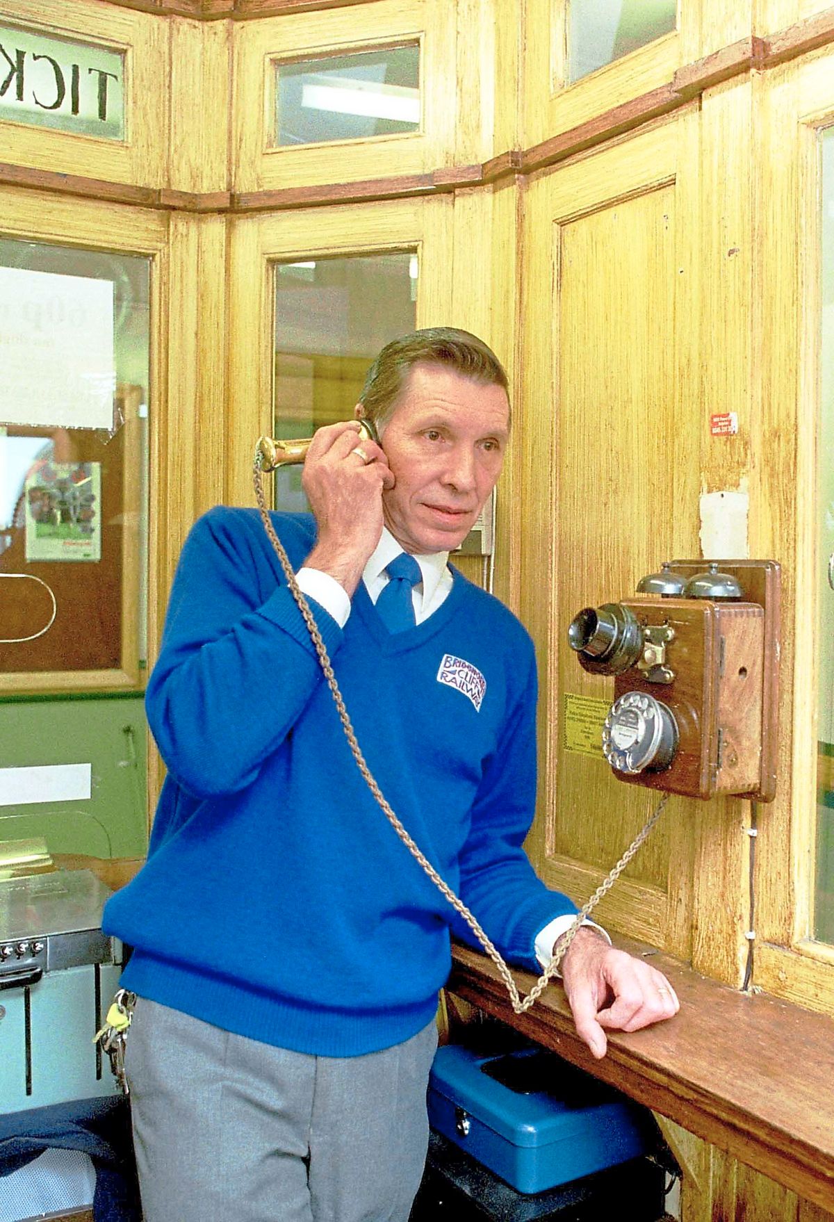 Tributes to much-loved cliff railway worker after Covid-19 death ...