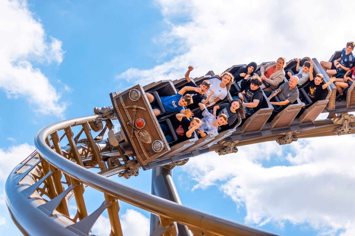 Celebrating an epic summer of fun at Drayton Manor, with unforgettable ...