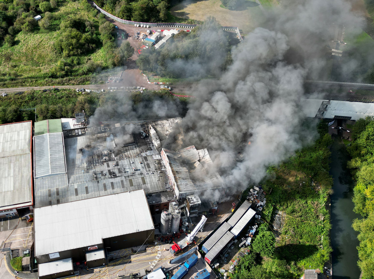 Firefighters tackling factory blaze in Dudley with smoke seen for miles ...