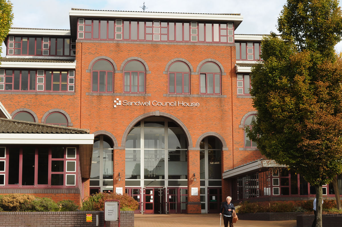 ‘Eyesore’ apartment block plan go back to the drawing board | Express ...