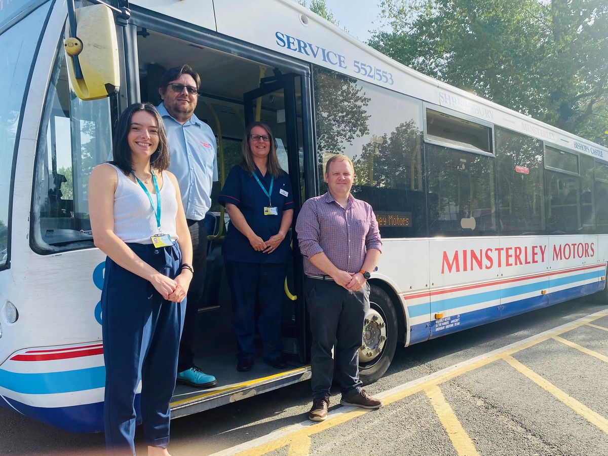 Free shuttle bus for families to remember loved ones at hospice's ...