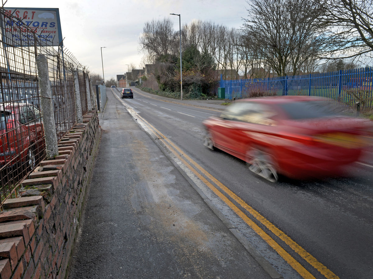 People tell of shock after fatal crash in Walsall | Express & Star