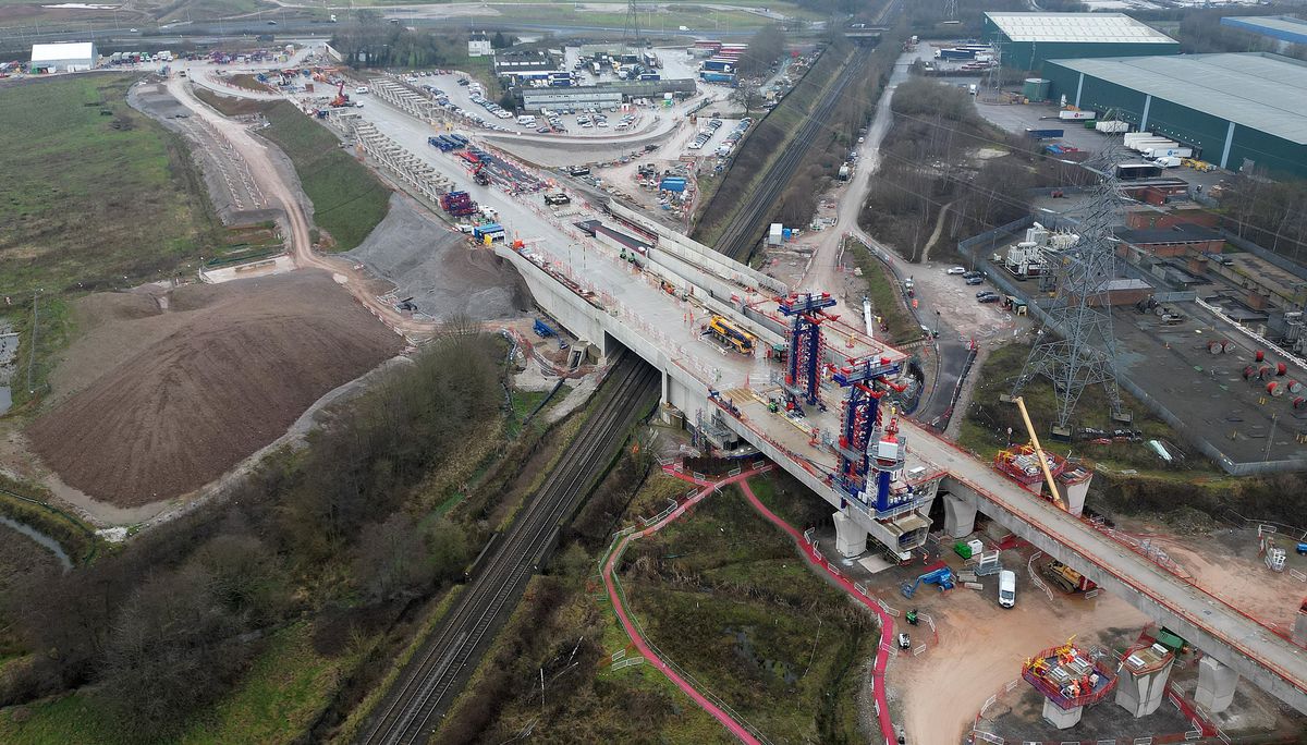 See inside the mammoth-sized HS2 mega viaduct set to link the West ...