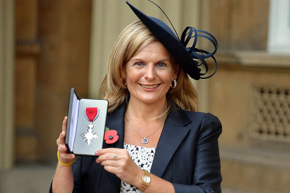 Jane Sutton article apology | Express & Star