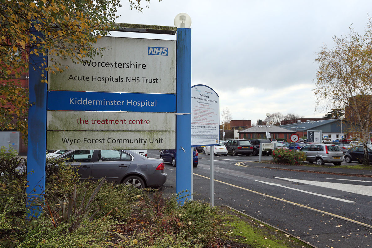 Burglars steal 'laughing gas' from Kidderminster Hospital | Express & Star