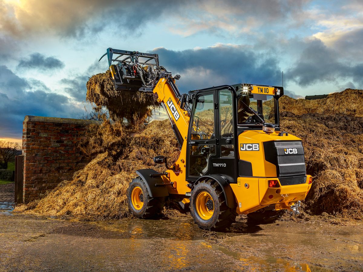 JCB returns to Royal Welsh Show with new farm machines | Shropshire Star