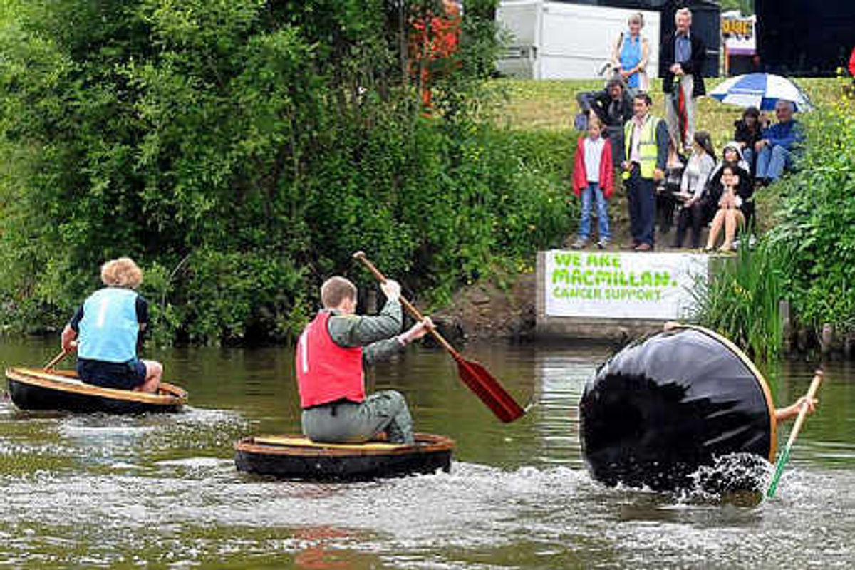 Coracle race success for 'ex-losers' | Shropshire Star