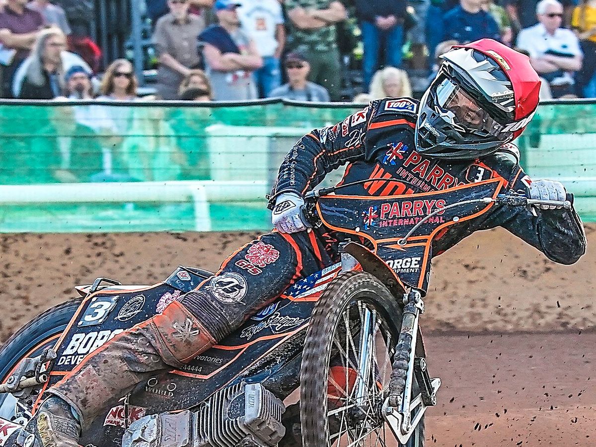 Sam Masters seals victory as Wolves gain their revenge | Express & Star