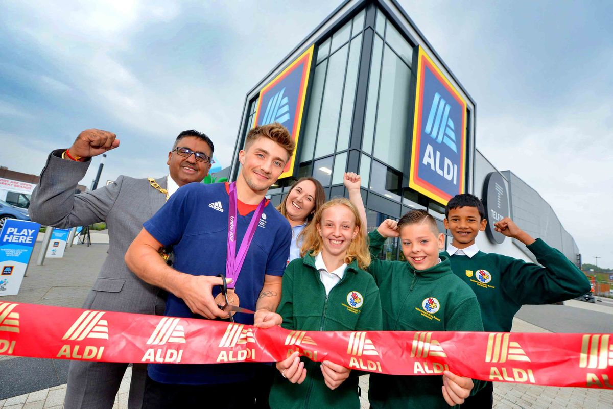 Olympic medallist Sam Oldham opens new Telford Aldi store - with ...