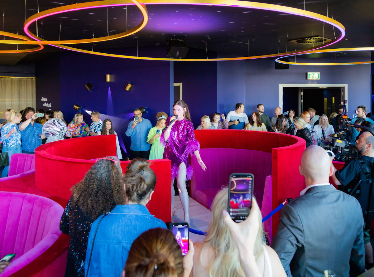 Review: Sophie Ellis-Bextor opens the new Sky VIP lounge at Birmingham ...