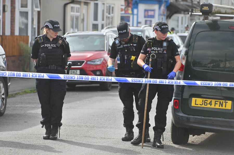 Wolverhampton murder: Everything we know about the Whitmore Reans ...