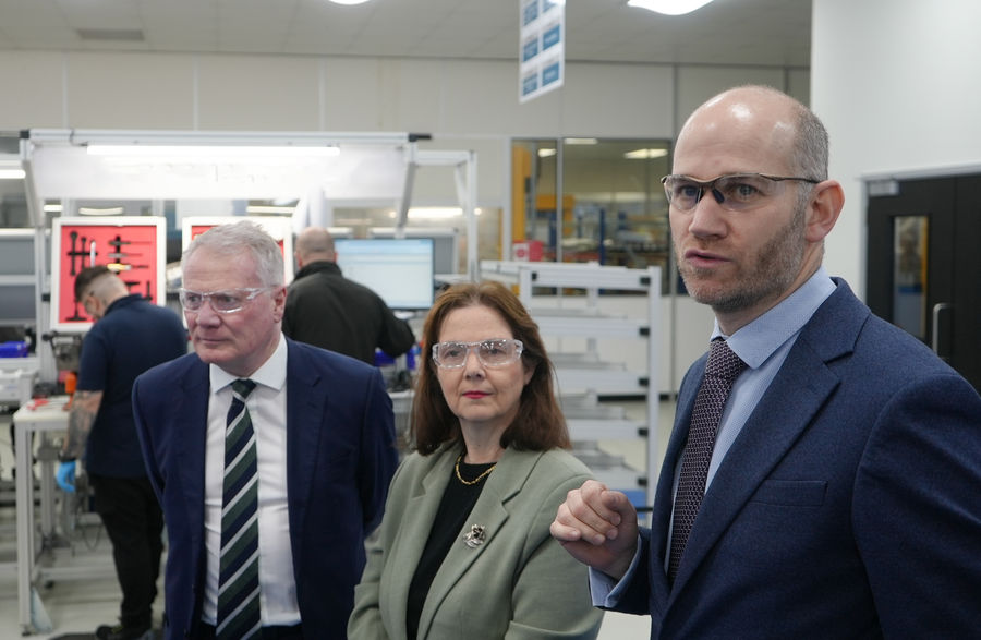 Mayor urges region’s businesses to seize new defence industry ...