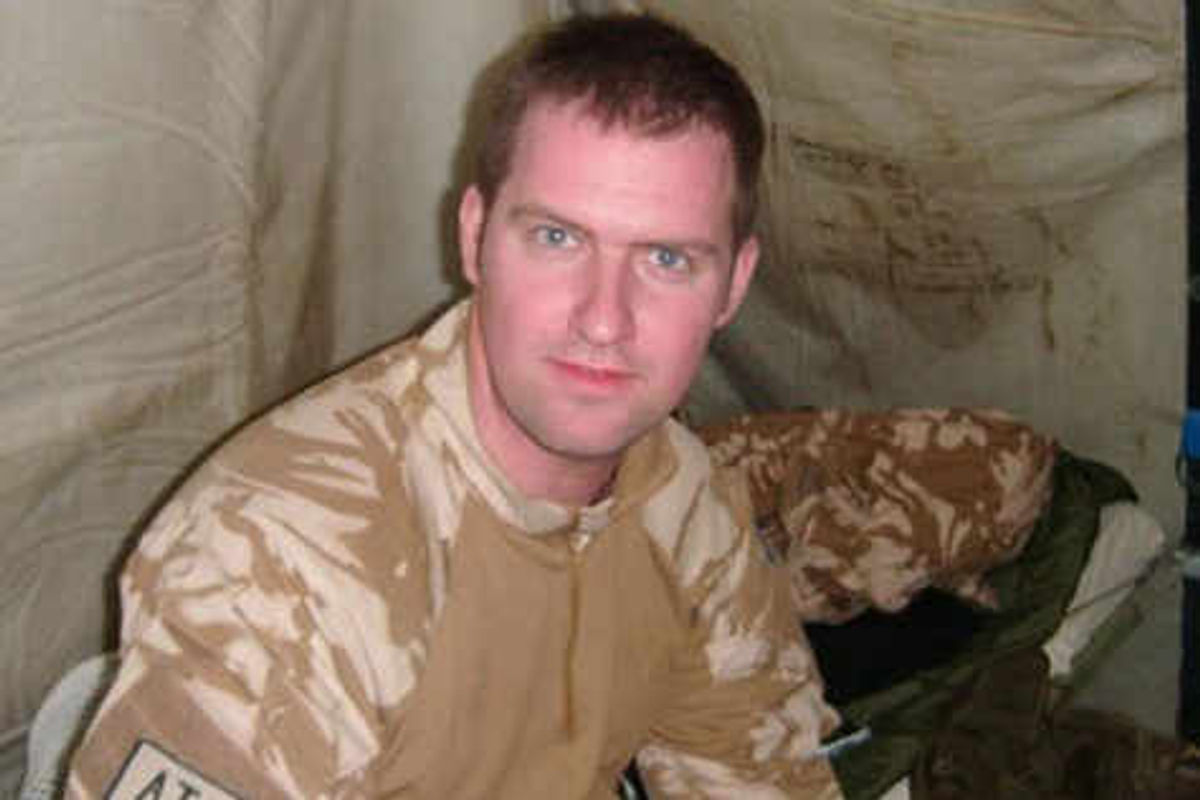 Bomb disposal expert Brett Linley was 'true hero' | Express & Star