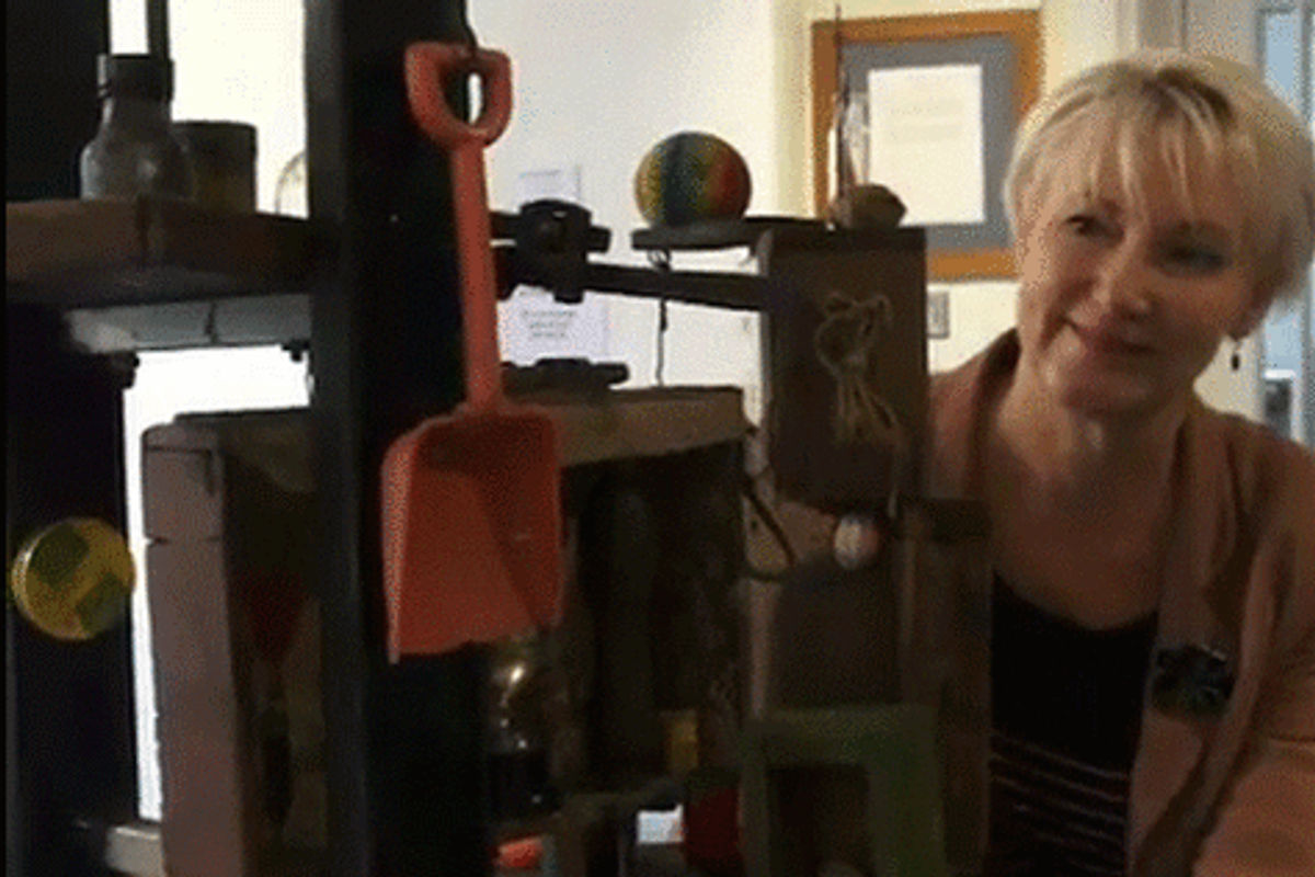 Black country singer merges high notes with fine art | Express & Star