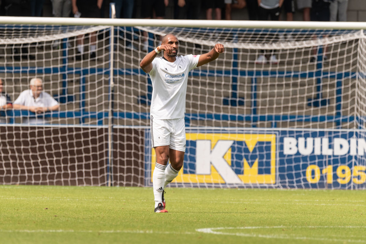 AFC Telford boss Gavin Cowan: Nathan Pond all business | Shropshire Star