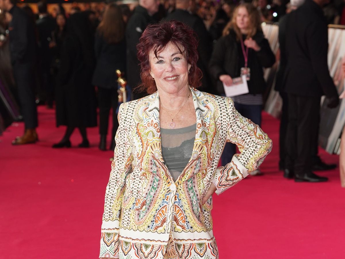 Ruby Wax: People ashamed of mental health struggles are not worth ...