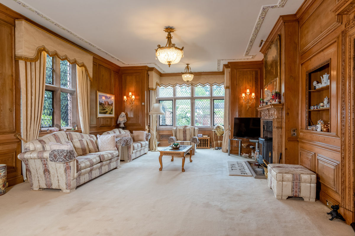 See inside historic 'Poundland' mansion in Claverley which is up for ...