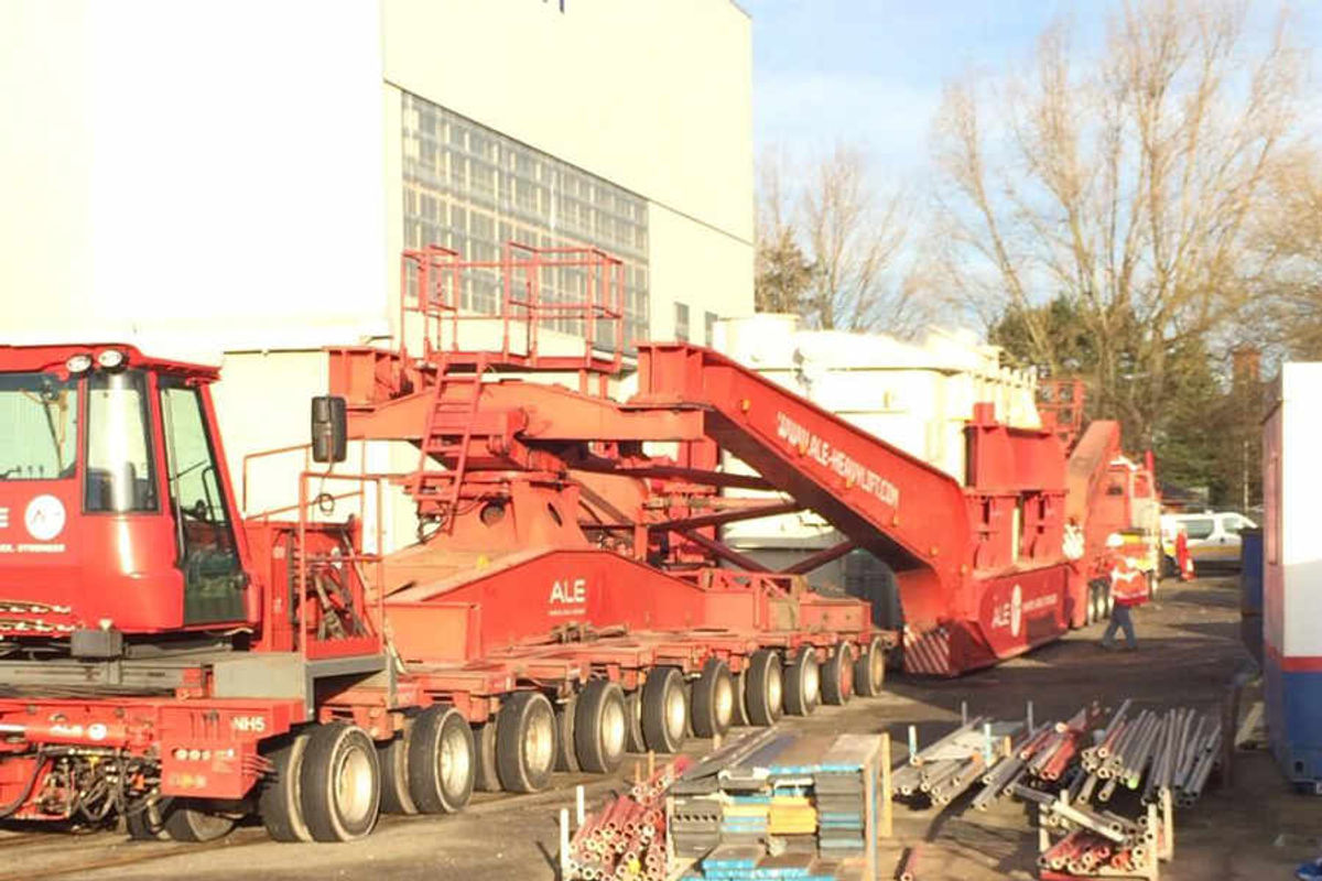Roads brought to standstill as giant transformer begins 1,000-mile trip ...