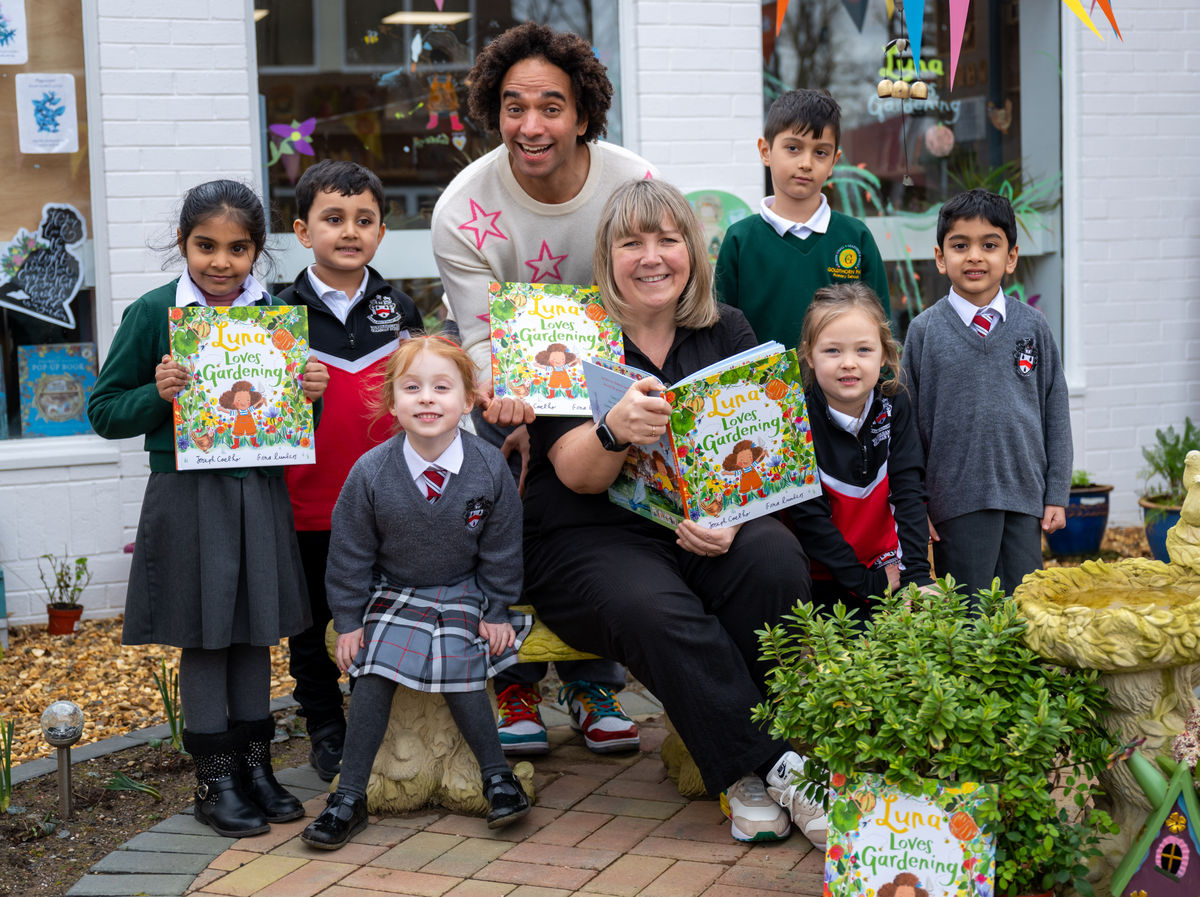 Children’s Laureate sows love of reading with a gardening tale ...