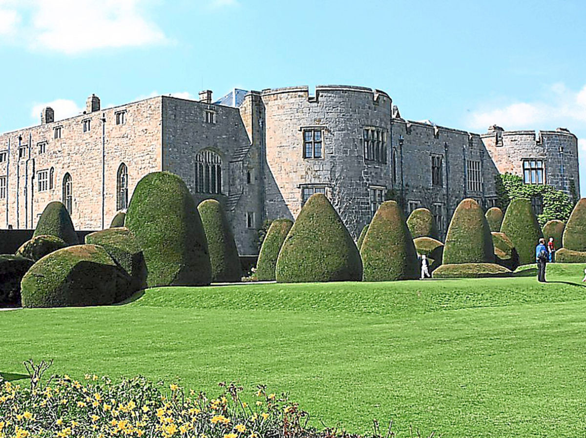 Chirk Castle to stay shut tomorrow with high winds predicted ...
