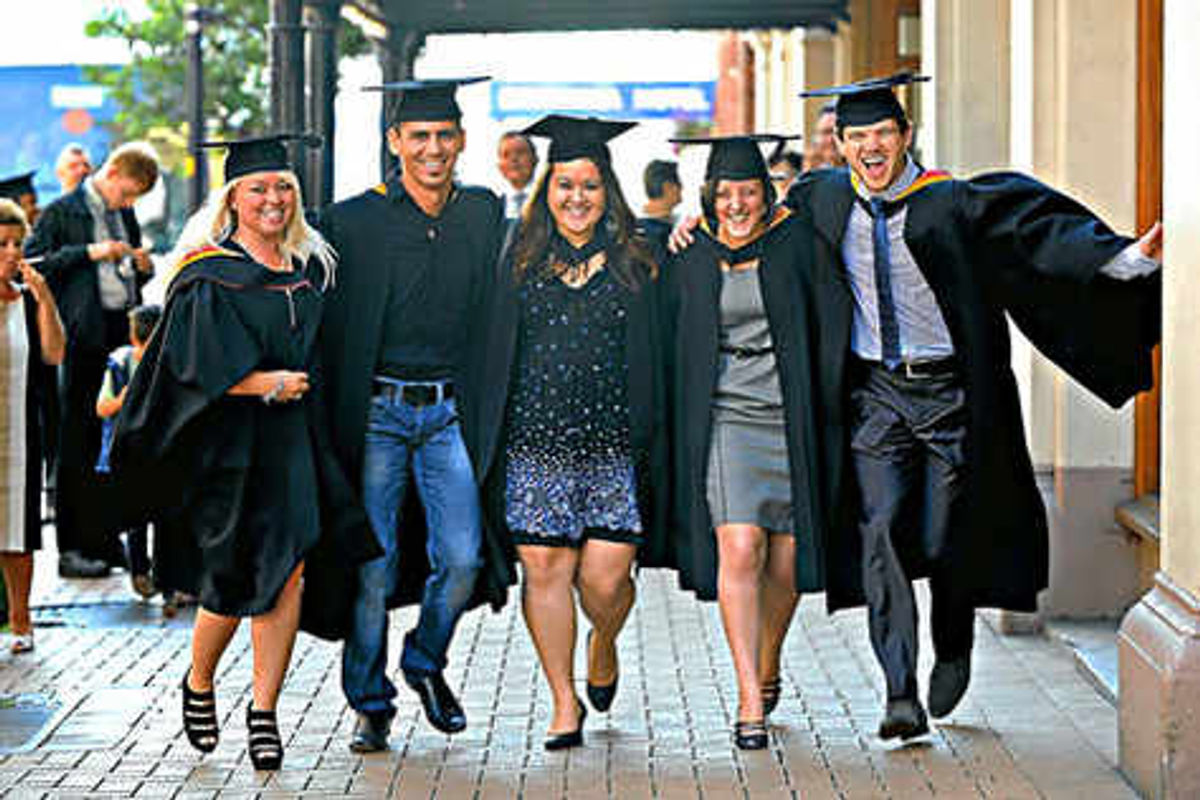 Wolverhampton University students enjoy graduation ceremonies | Express ...