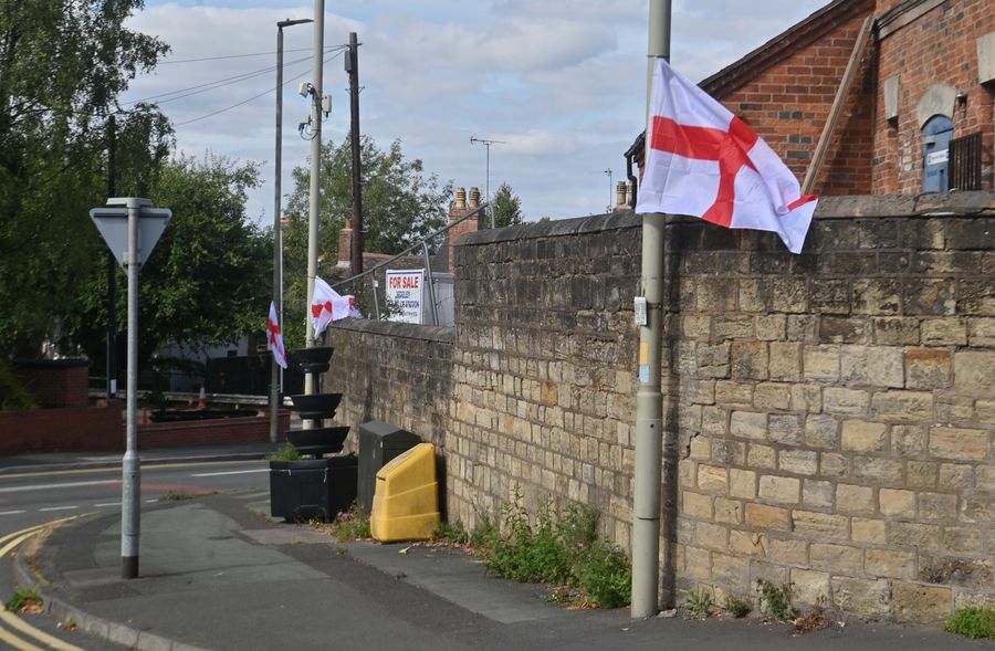 'I think it's great. Fly the flag and fly it proud': Dudley Council ...
