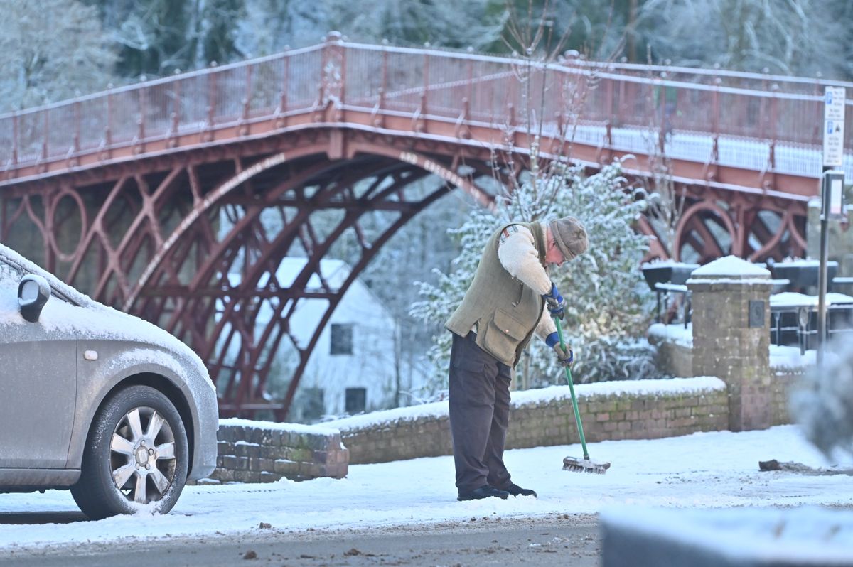 Shropshire snow disruption: Live travel and school closure info after ...