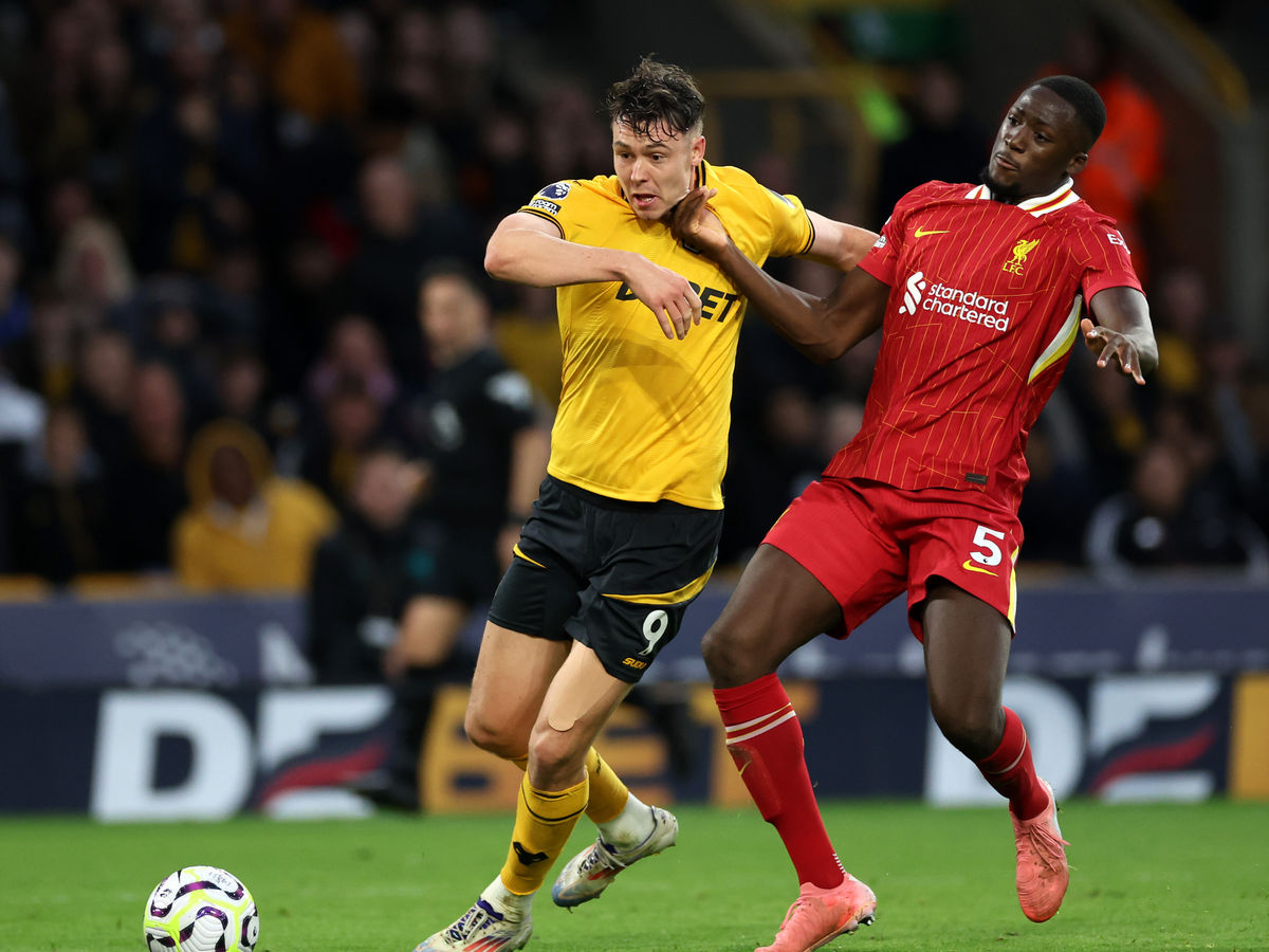 Jorgen Strand Larsen delivers defiant Wolves message | Express & Star