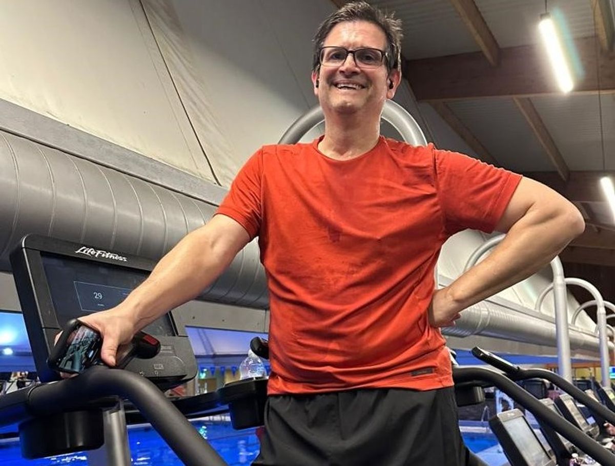 Doctor takes on mammoth virtual climbing challenge to raise awareness ...