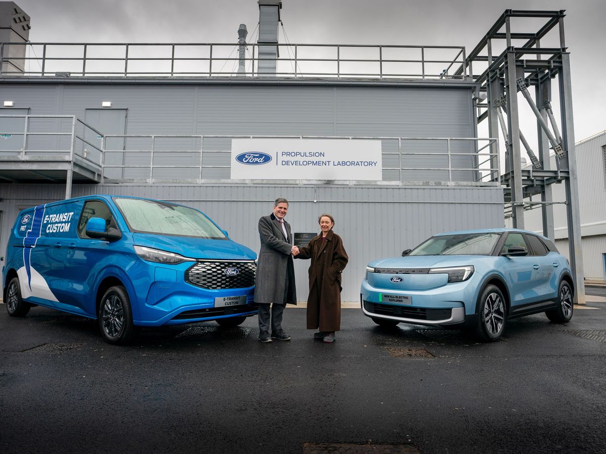 Ford expands UK-based electric vehicle test lab | Express & Star