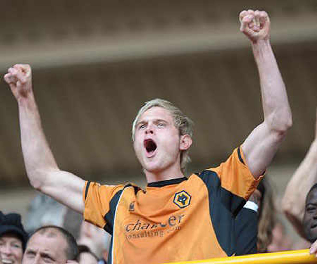 Players celebrate Wolves promotion | Express & Star