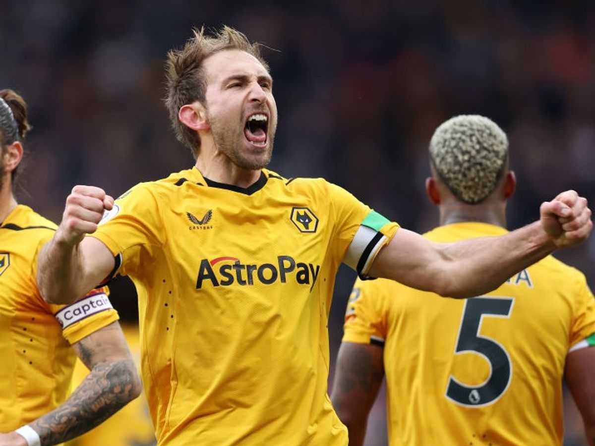 Craig Dawson tops the bill in Wolves average player ratings | Express ...