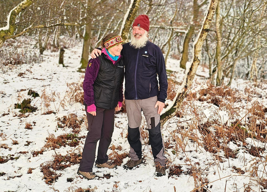 Meet the walkers trekking 7.300 miles of British coast - and learn why ...