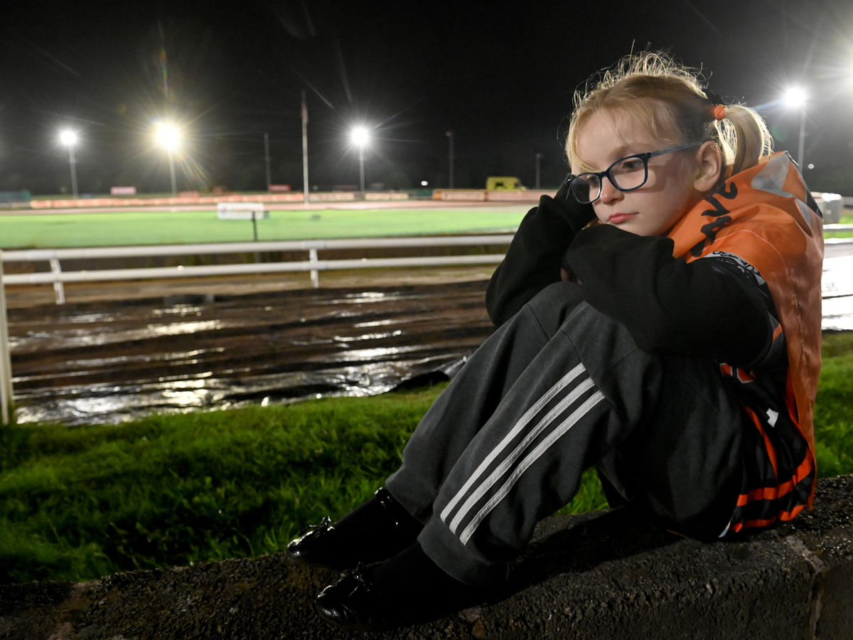 Will we meet again? Wolverhampton says goodbye to speedway | Express & Star