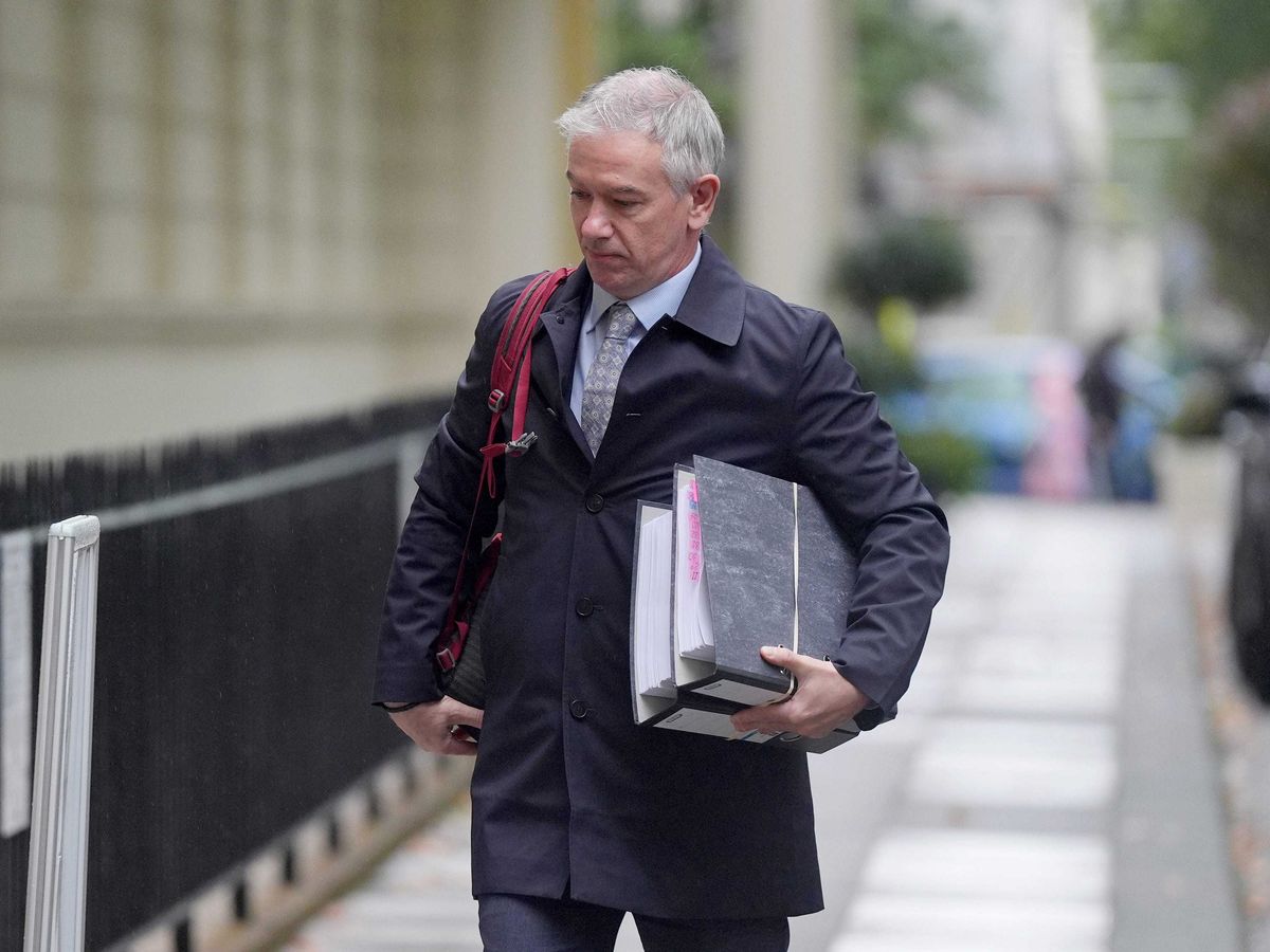 Chief medical officer and team often worked 16-hour days, Covid inquiry ...