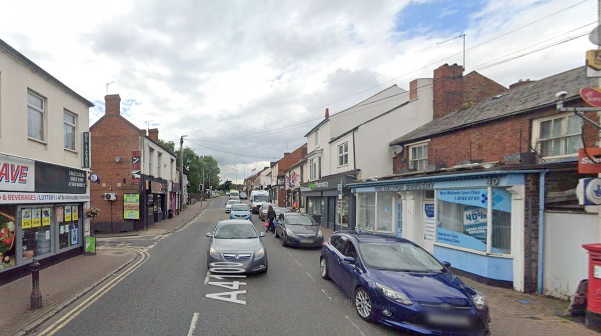 Two people freed from car after crash on Quarry Bank High Street ...