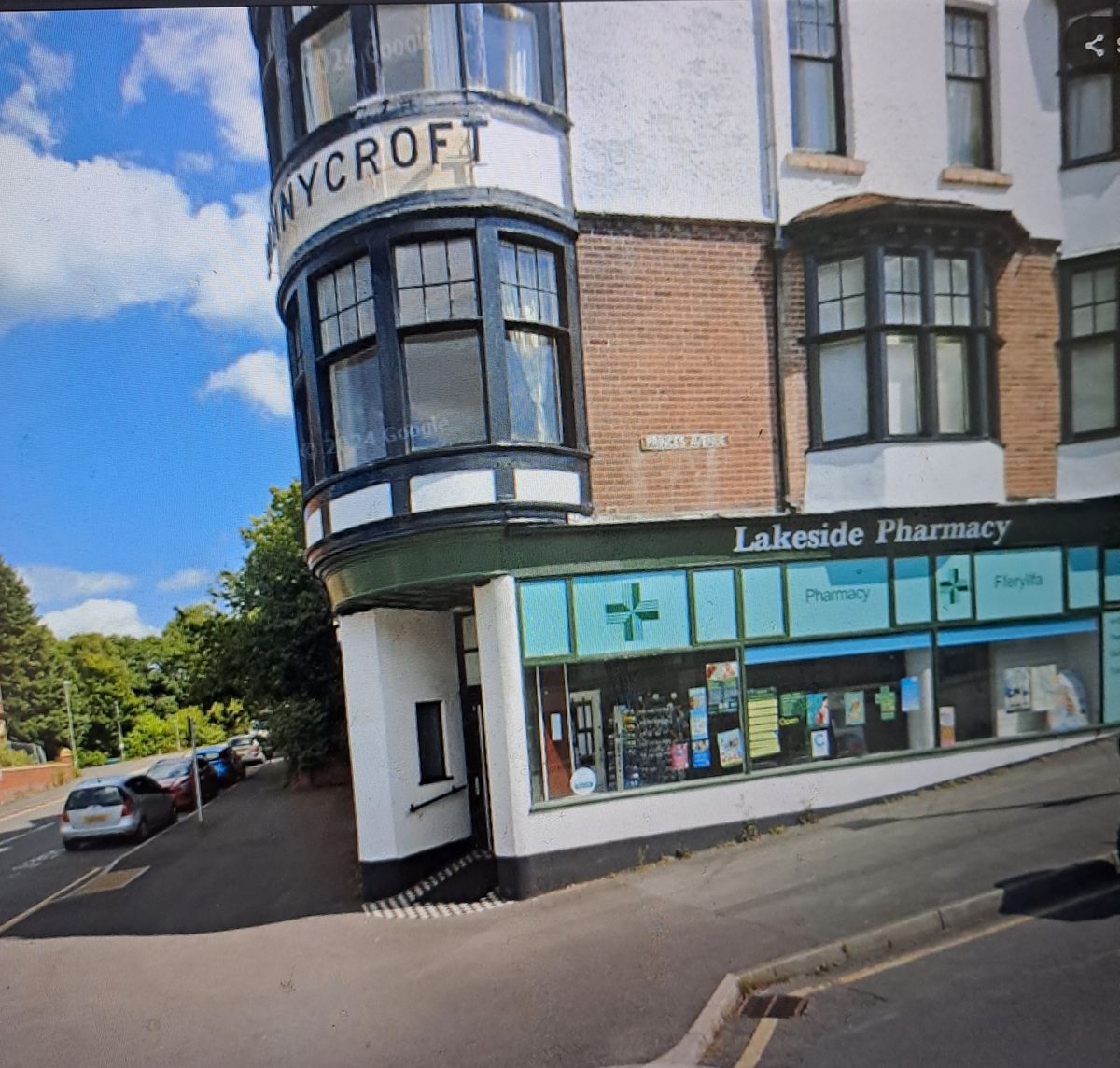Llandrindod Wells’ pharmacy’s plan to create a new entrance and shop ...