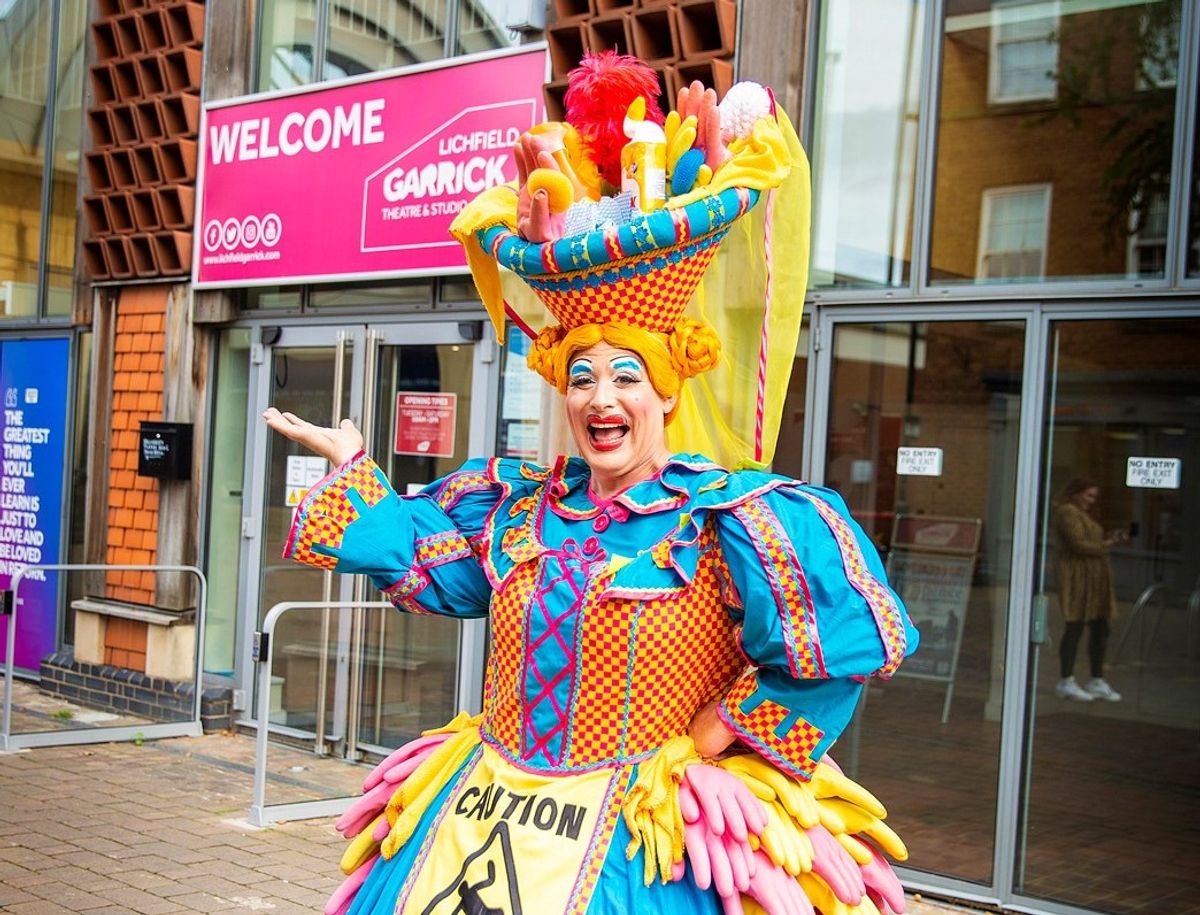 Lichfield Garrick extends run for this year's pantomime | Express & Star