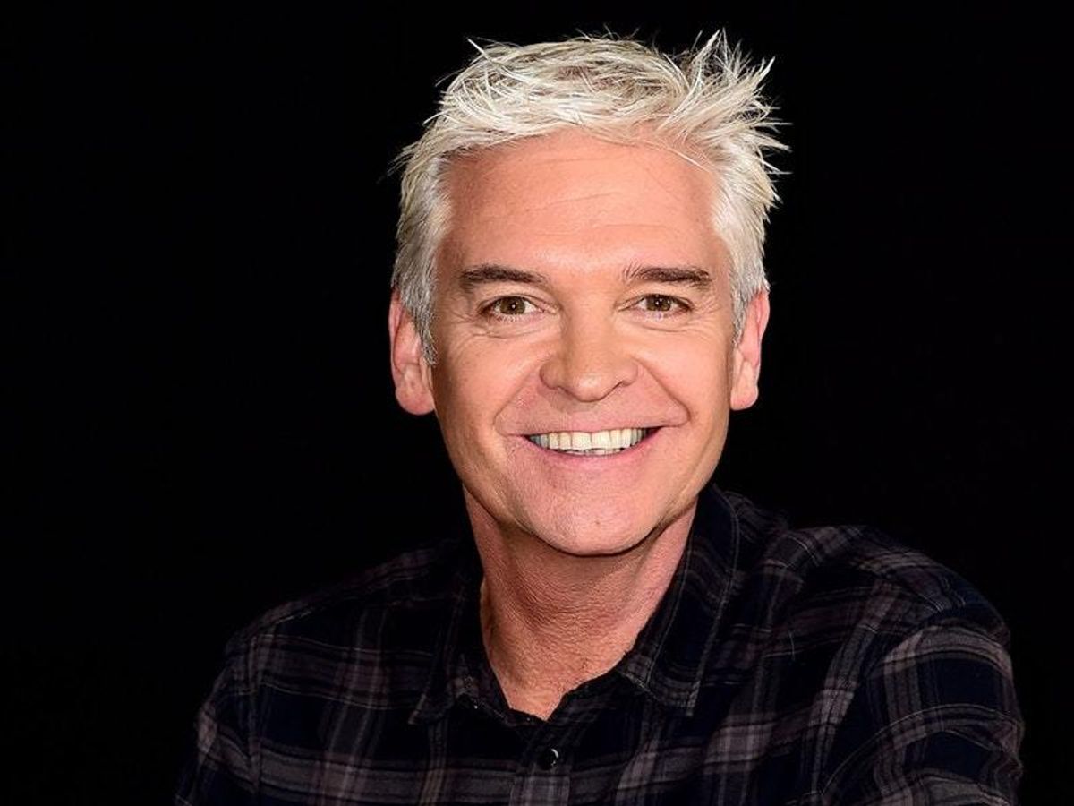 Phillip Schofield fronts campaign to find Tower of London poppies ...