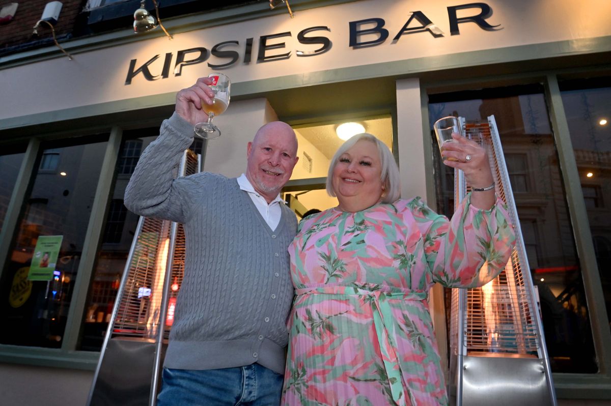 Memories relived of great music and great nights out as Wolverhampton ...