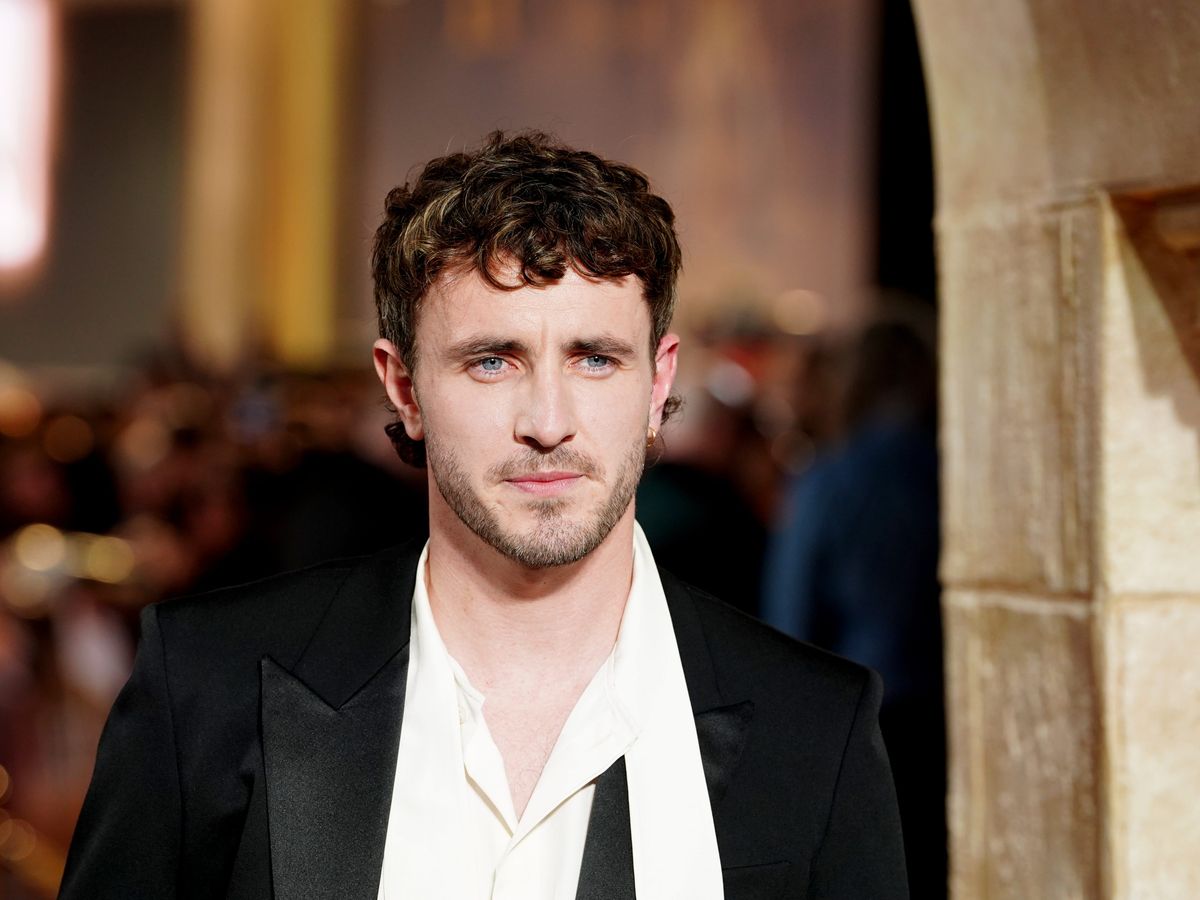 Paul Mescal imitates Gladiator character in teaser for Saturday Night ...