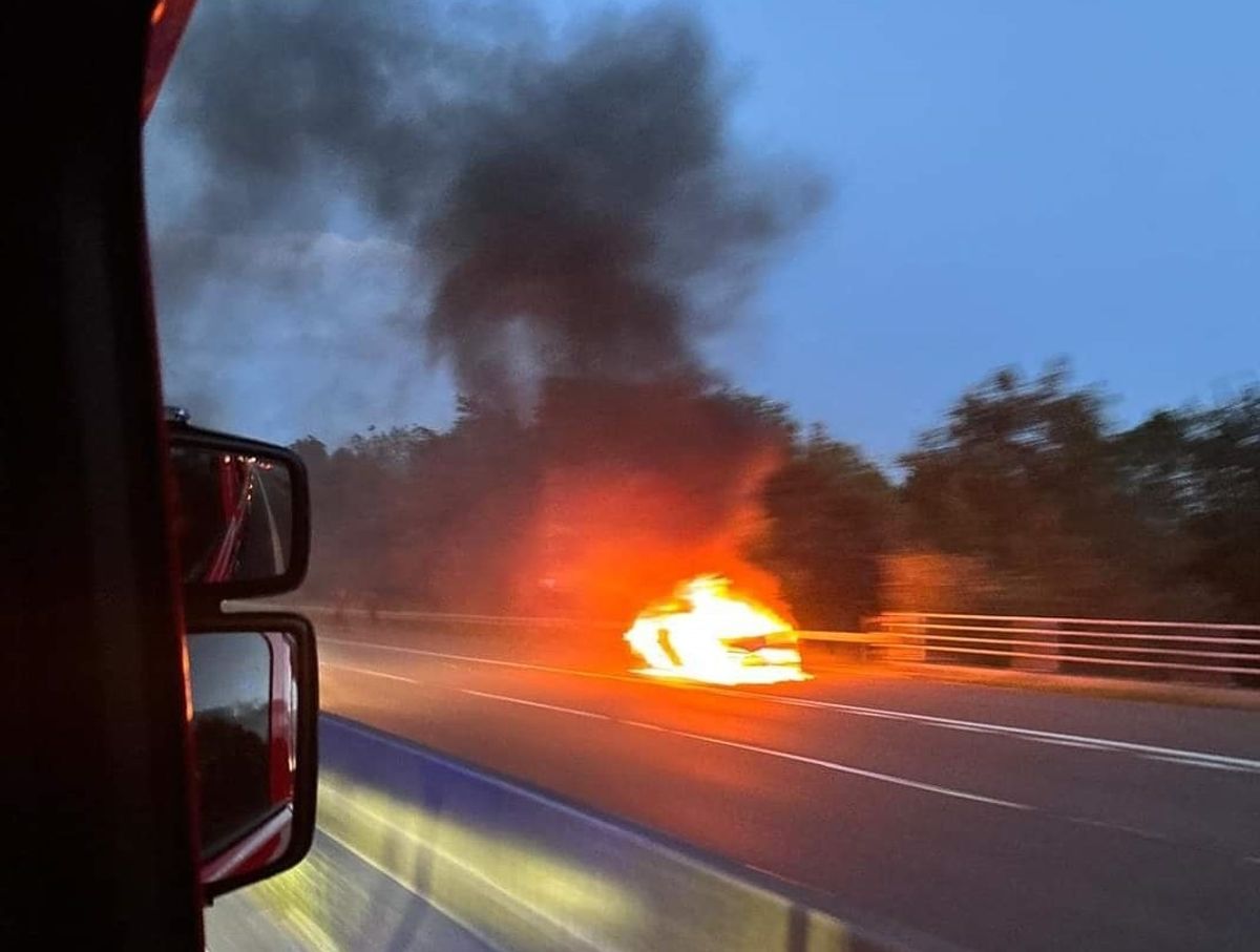 Car catches fire on M54 between junctions 3 & 4 | Shropshire Star